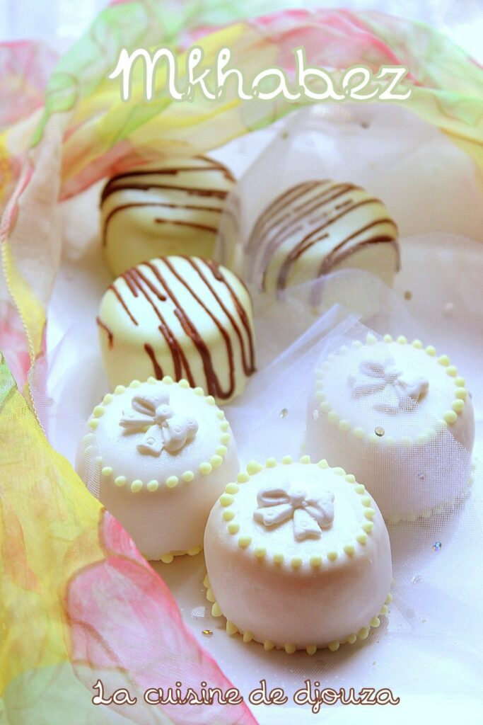 Recette de Mkhabez, Gâteau Algérois aux Amandes